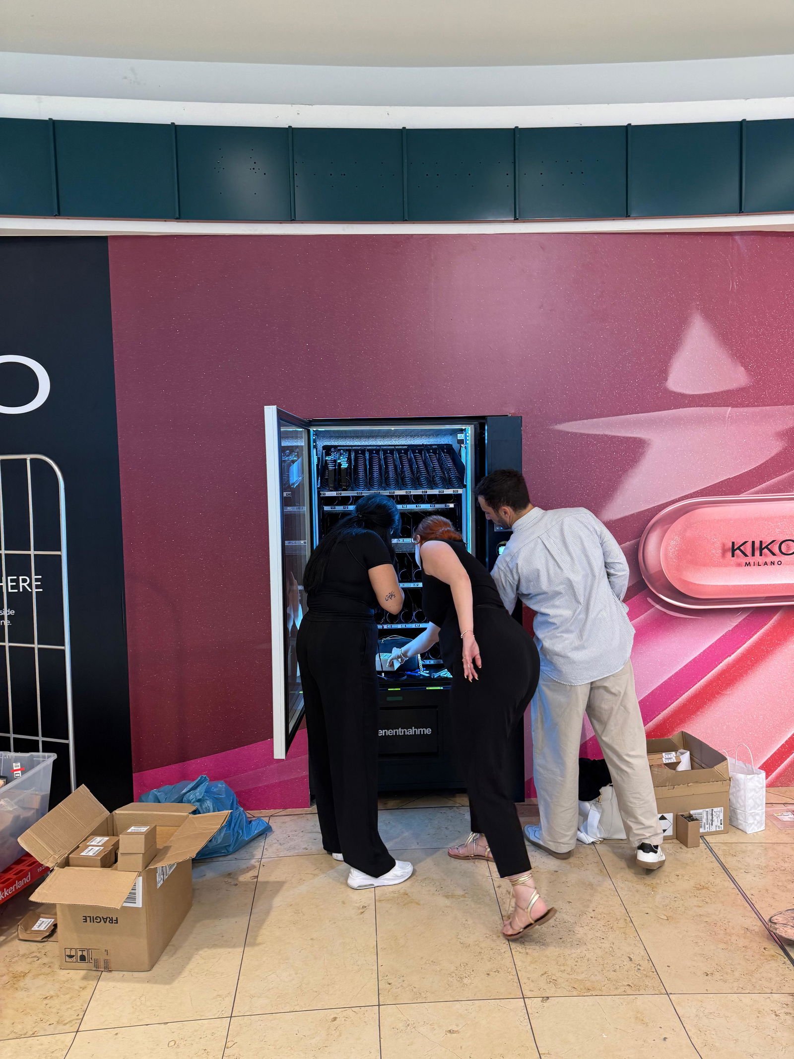 Showcase · Beauty Retail Automation